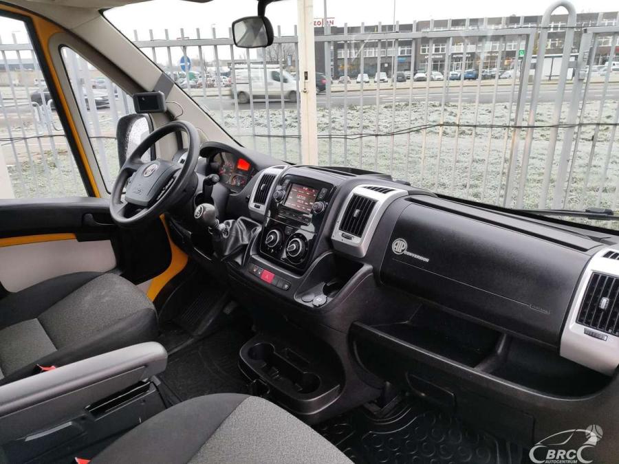 Yellow Fiat Ducato 2019 in Klaipeda, with an engine capacity of 3.00 L and mileage of 359 thousand km for 6800 €, photo 6 on AUTOMOTO.COM.LV