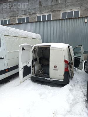 White Fiat Fiorino 2015 in Riga, with an engine capacity of 1.30 L and mileage of 401 thousand km for 500 €, photo 7 on AUTOMOTO.COM.LV