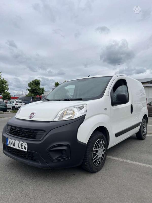 Белый Фиат Fiorino 2018 в Вильнюс, объемом двигателя 1.37 л и пробегом 157 тыс. км за 1950 €, фото 1 на AUTOMOTO.COM.LV