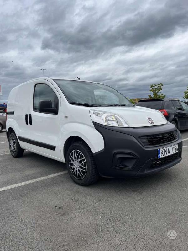 Белый Фиат Fiorino 2018 в Вильнюс, объемом двигателя 1.37 л и пробегом 157 тыс. км за 1950 €, фото 2 на AUTOMOTO.COM.LV