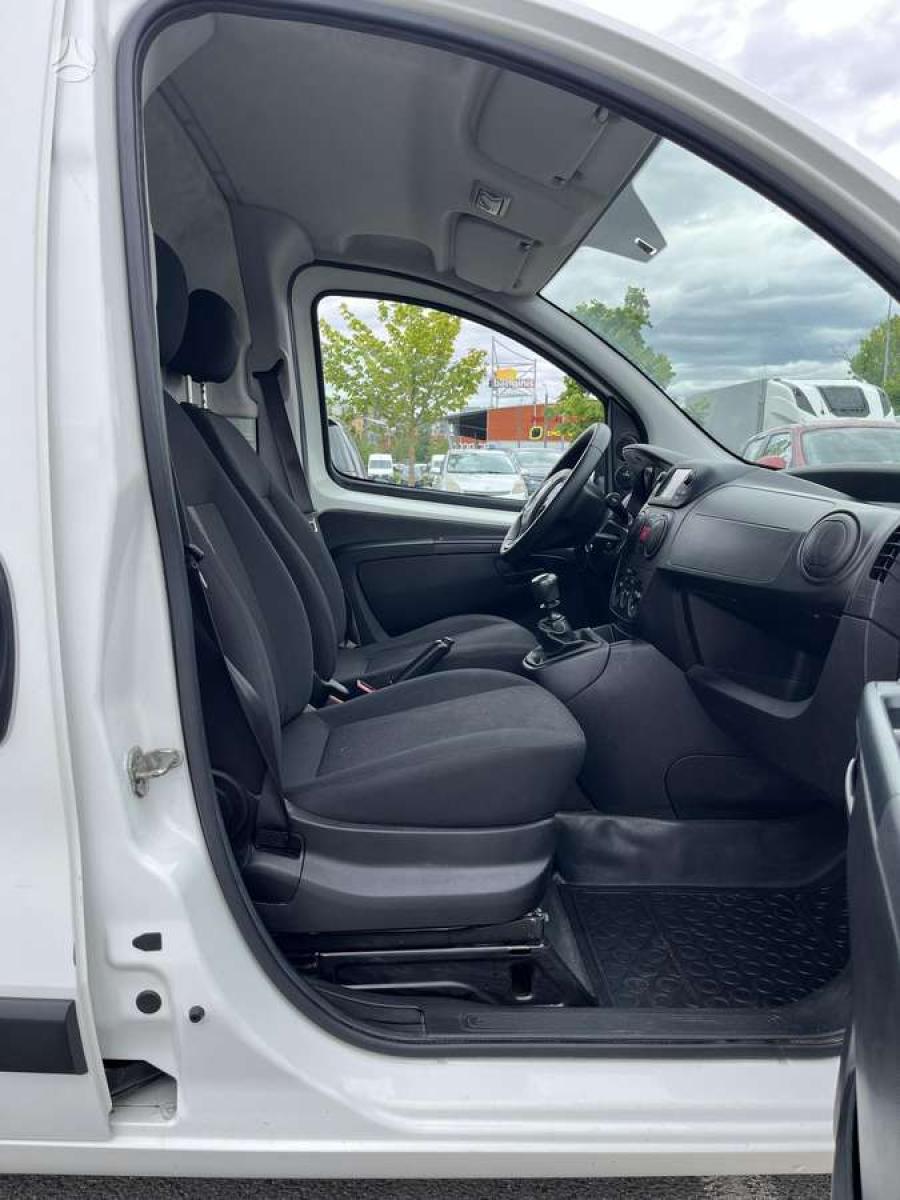 Balts Fiat Fiorino 2018 Viļņa, ar dzinēja tilpumu 1.37 L un nobraukumu 157 tūkst. km par 1950 €, foto 9 vietnē AUTOMOTO.COM.LV