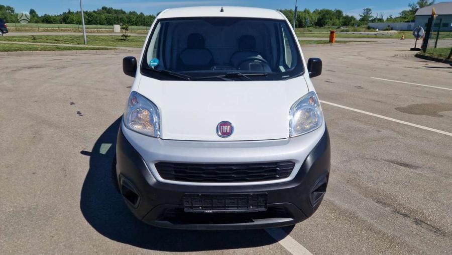 Balts Fiat Fiorino 2020 Marijampole, ar dzinēja tilpumu 1.25 L un nobraukumu 210 tūkst. km par 4990 €, foto 2 vietnē AUTOMOTO.COM.LV