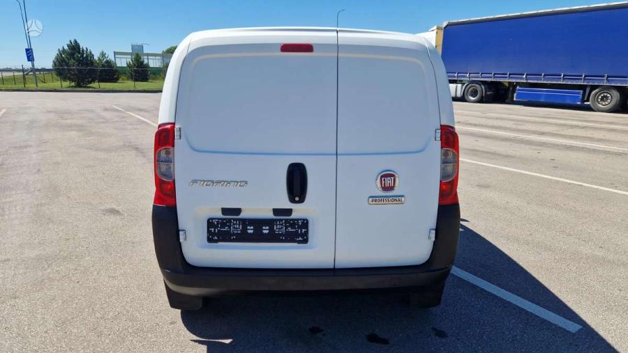 Balts Fiat Fiorino 2020 Marijampole, ar dzinēja tilpumu 1.25 L un nobraukumu 210 tūkst. km par 4990 €, foto 5 vietnē AUTOMOTO.COM.LV