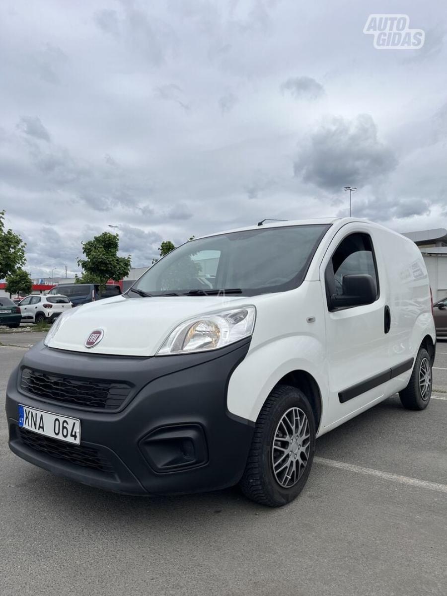 White Fiat Fiorino 2018 in Vilnius, with an engine capacity of 1.40 L and mileage of 157 thousand km for 2555 €, photo 1 on AUTOMOTO.COM.LV