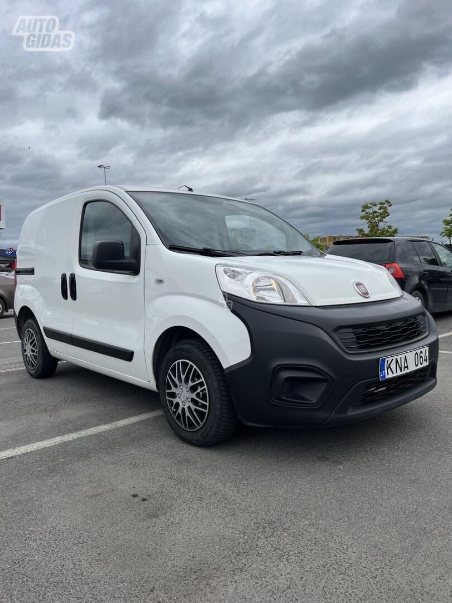 White Fiat Fiorino 2018 in Vilnius, with an engine capacity of 1.40 L and mileage of 157 thousand km for 2555 €, photo 3 on AUTOMOTO.COM.LV