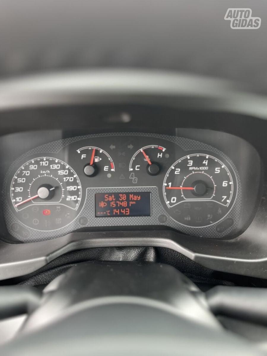 White Fiat Fiorino 2018 in Vilnius, with an engine capacity of 1.40 L and mileage of 157 thousand km for 2555 €, photo 9 on AUTOMOTO.COM.LV