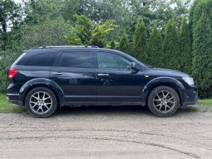 Melns Fiat Freemont 2012 Viļņa, ar dzinēja tilpumu 1.96 L un nobraukumu 196 tūkst. km par 4800 €, foto 4 vietnē AUTOMOTO.COM.LV
