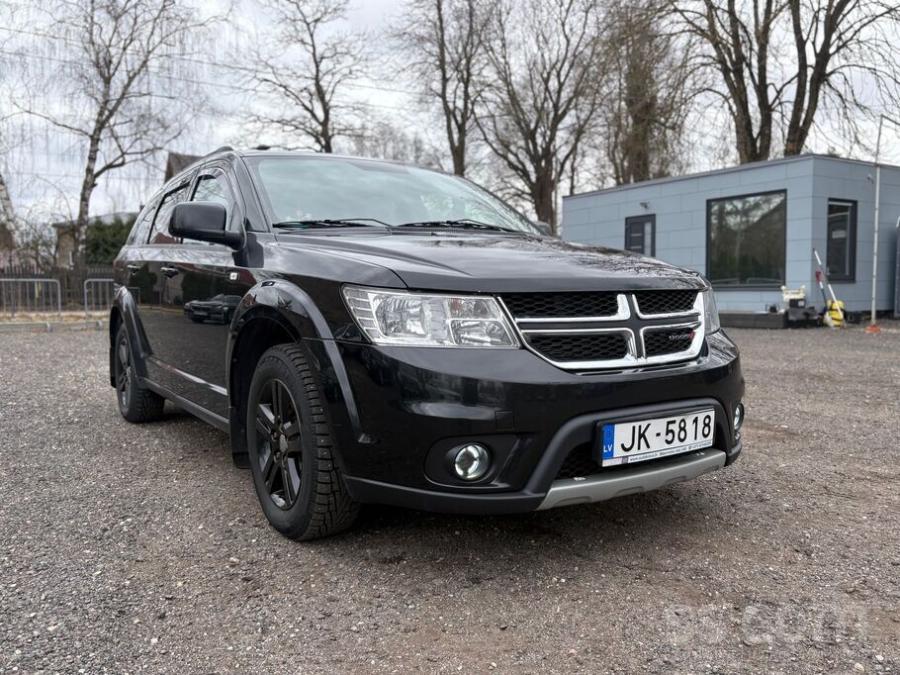 Melns Fiat Freemont 2013 Rīga, ar dzinēja tilpumu 2.00 L un nobraukumu 0 tūkst. km par 3800 €, foto 1 vietnē AUTOMOTO.COM.LV