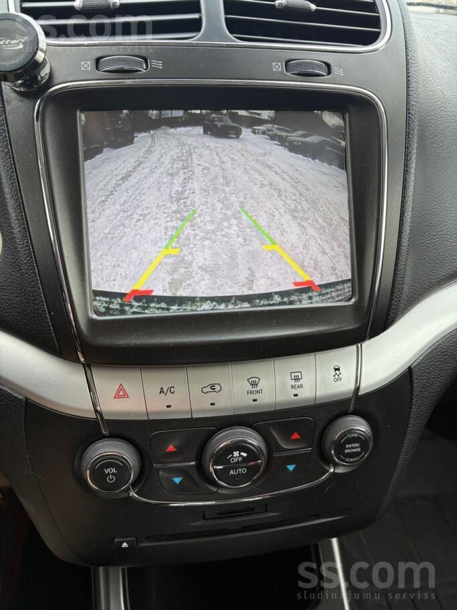 Melns Fiat Freemont 2013 Rīga, ar dzinēja tilpumu 2.00 L un nobraukumu 0 tūkst. km par 3800 €, foto 5 vietnē AUTOMOTO.COM.LV