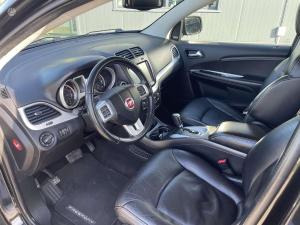 Black Fiat Freemont 2014 in Siauliai, with an engine capacity of 1.96 L and mileage of 242 thousand km for 6350 €, photo 11 on AUTOMOTO.COM.LV