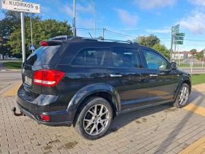 Melns Fiat Freemont 2014 Raseiniai, ar dzinēja tilpumu 1.96 L un nobraukumu 189 tūkst. km par 3800 €, foto 3 vietnē AUTOMOTO.COM.LV