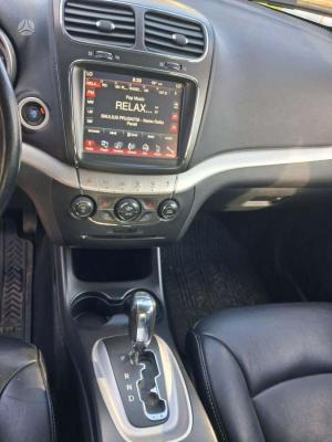 Melns Fiat Freemont 2014 Raseiniai, ar dzinēja tilpumu 1.96 L un nobraukumu 189 tūkst. km par 3800 €, foto 19 vietnē AUTOMOTO.COM.LV