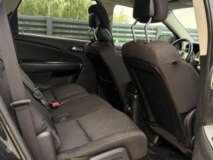 Black Fiat Freemont 2015 in Vilnius, with an engine capacity of 2.00 L and mileage of 220 thousand km for 2700 €, photo 10 on AUTOMOTO.COM.LV