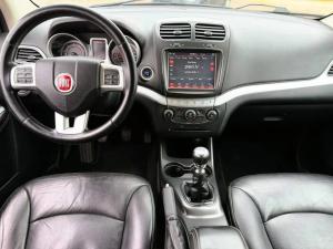 Black Fiat Freemont 2012 in Riga, with an engine capacity of 2.00 L and mileage of 363 thousand km for 5490 €, photo 15 on AUTOMOTO.COM.LV