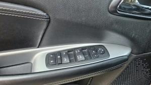 Melns Fiat Freemont 2012 Rīga, ar dzinēja tilpumu 2.00 L un nobraukumu 253 tūkst. km par 7950 €, foto 13 vietnē AUTOMOTO.COM.LV