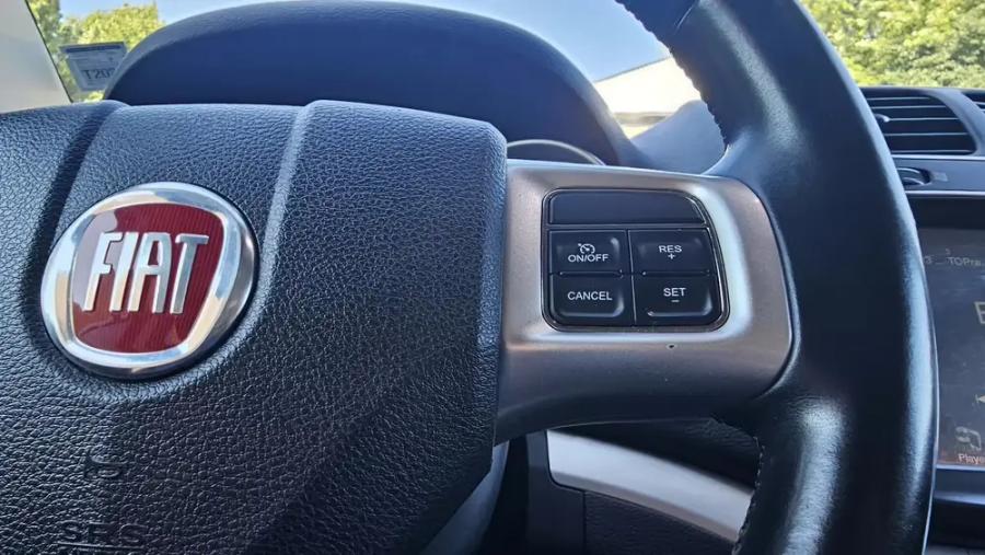 Melns Fiat Freemont 2012 Rīga, ar dzinēja tilpumu 2.00 L un nobraukumu 253 tūkst. km par 7950 €, foto 16 vietnē AUTOMOTO.COM.LV