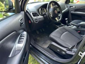 Black Fiat Freemont 2012 in Vilnius, with an engine capacity of 1.96 L and mileage of 251 thousand km for 5150 €, photo 6 on AUTOMOTO.COM.LV