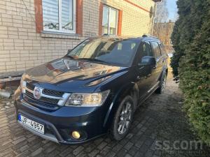 Blue Fiat Freemont 2013 in Dobele, with an engine capacity of 2.00 L and mileage of 232 thousand km for 3850 €, photo 6 on AUTOMOTO.COM.LV