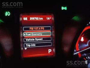 Blue Fiat Freemont 2013 in Talsi, with an engine capacity of 2.00 L and mileage of 212 thousand km for 3950 €, photo 8 on AUTOMOTO.COM.LV