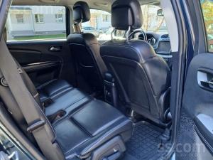 Zils Fiat Freemont 2013 Rīga, ar dzinēja tilpumu 2.00 L un nobraukumu 298 tūkst. km par 3700 €, foto 12 vietnē AUTOMOTO.COM.LV