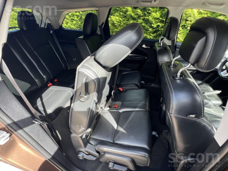 Brūns Fiat Freemont 2013 Rīga, ar dzinēja tilpumu 2.00 L un nobraukumu 0 tūkst. km par 5900 €, foto 11 vietnē AUTOMOTO.COM.LV