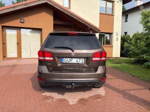Brown Fiat Freemont 2013 in Vilnius, with an engine capacity of 1.96 L and mileage of 209 thousand km for 5500 €, photo 5 on AUTOMOTO.COM.LV