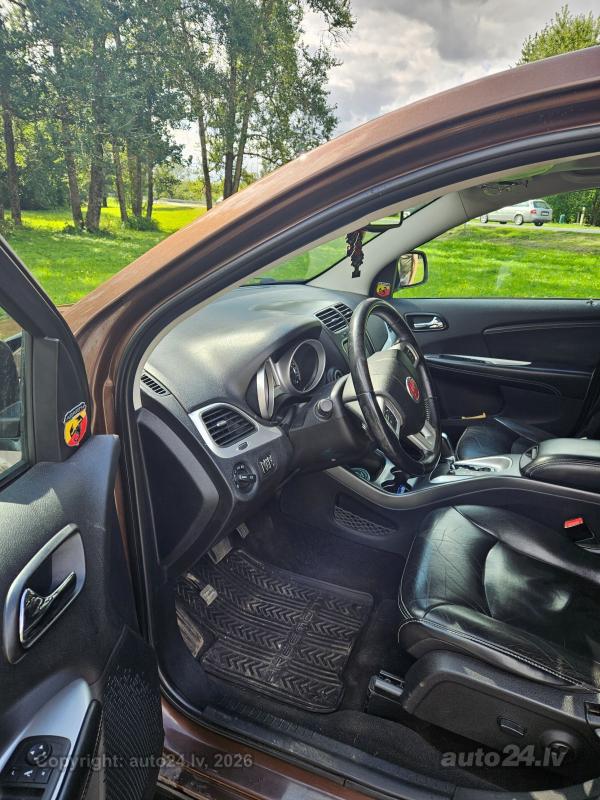Brown Fiat Freemont 2012 in Paide, with an engine capacity of 2.00 L and mileage of 262 thousand km for 4990 €, photo 9 on AUTOMOTO.COM.LV
