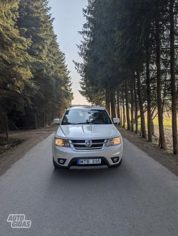 Fiat Freemont 2012 Viļņa, ar dzinēja tilpumu 2.00 L un nobraukumu 244 tūkst. km par 5400 €, foto 2 vietnē AUTOMOTO.COM.LV