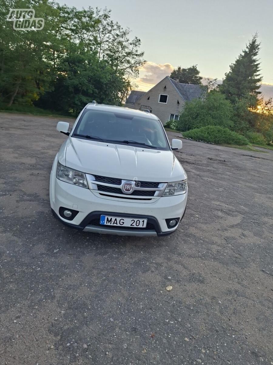 Fiat Freemont 2013 in Moletai, with an engine capacity of 2.00 L and mileage of 269 thousand km for 3500 €, photo 10 on AUTOMOTO.COM.LV