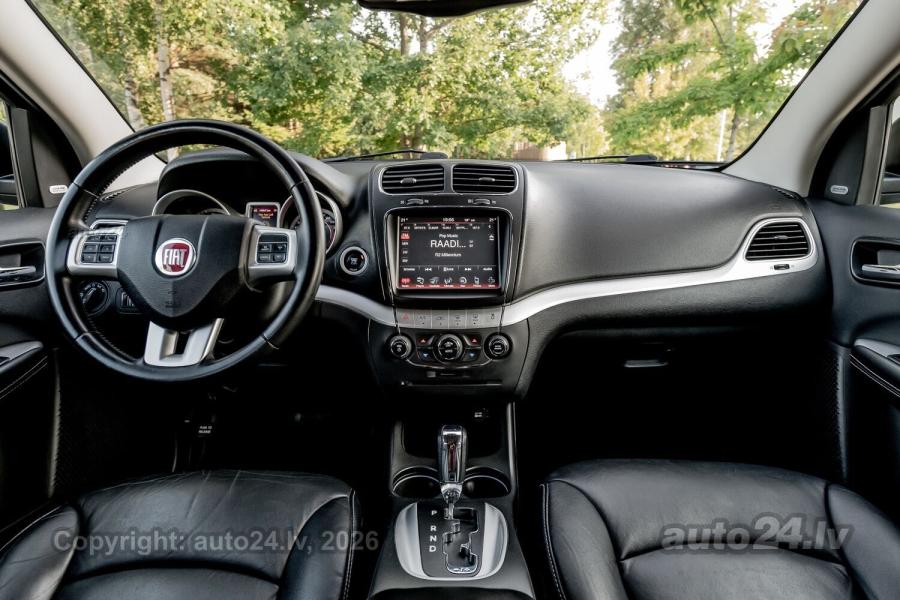 Zaļš Fiat Freemont 2013 Pērnava, ar dzinēja tilpumu 2.00 L un nobraukumu 145 tūkst. km par 7590 €, foto 13 vietnē AUTOMOTO.COM.LV