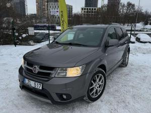 Pelēks Fiat Freemont 2013 Viļņa, ar dzinēja tilpumu 1.96 L un nobraukumu 400 tūkst. km par 4500 €, foto 2 vietnē AUTOMOTO.COM.LV