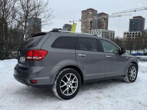 Pelēks Fiat Freemont 2013 Viļņa, ar dzinēja tilpumu 1.96 L un nobraukumu 400 tūkst. km par 4500 €, foto 10 vietnē AUTOMOTO.COM.LV