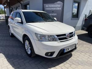 Grey Fiat Freemont 2013 in Talsi, with an engine capacity of 2.00 L and mileage of 271 thousand km for 5300 €, photo  on AUTOMOTO.COM.LV