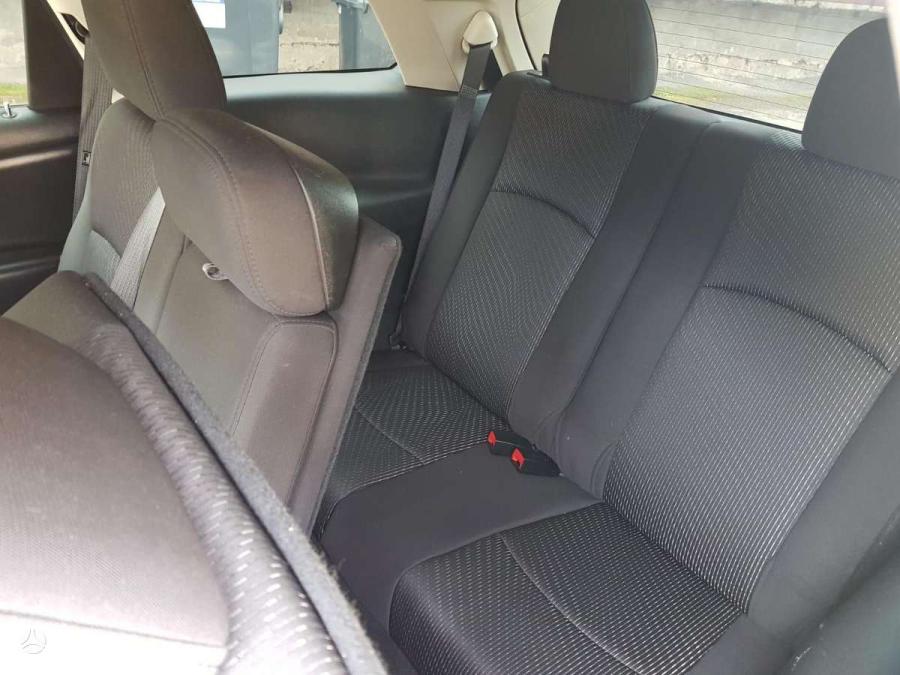 Grey Fiat Freemont 2013 in Siauliai, with an engine capacity of 1.96 L and mileage of 225 thousand km for 4950 €, photo 13 on AUTOMOTO.COM.LV