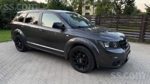Grey Fiat Freemont 2015 in Riga, with an engine capacity of 2.00 L and mileage of 215 thousand km for 7300 €, photo  on AUTOMOTO.COM.LV