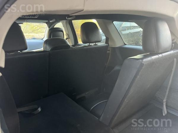 Grey Fiat Freemont 2011 in Tukums, with an engine capacity of 2.00 L and mileage of 304 thousand km for 3200 €, photo 8 on AUTOMOTO.COM.LV