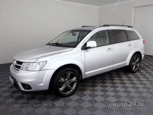 Pelēks Fiat Freemont 2012 Tallina, ar dzinēja tilpumu 2.00 L un nobraukumu 269 tūkst. km par 2999 €, foto 3 vietnē AUTOMOTO.COM.LV