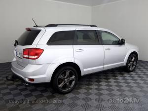 Pelēks Fiat Freemont 2012 Tallina, ar dzinēja tilpumu 2.00 L un nobraukumu 269 tūkst. km par 2999 €, foto 4 vietnē AUTOMOTO.COM.LV
