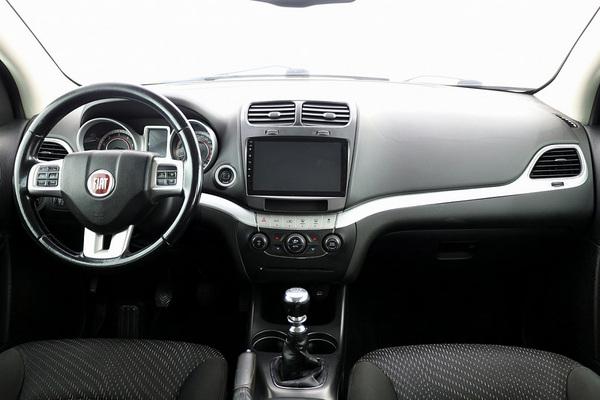 Pelēks Fiat Freemont 2012 Tallina, ar dzinēja tilpumu 2.00 L un nobraukumu 269 tūkst. km par 2999 €, foto 6 vietnē AUTOMOTO.COM.LV