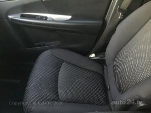 Pelēks Fiat Freemont 2014 Tartu, ar dzinēja tilpumu 2.00 L un nobraukumu 0 tūkst. km par 4600 €, foto 10 vietnē AUTOMOTO.COM.LV
