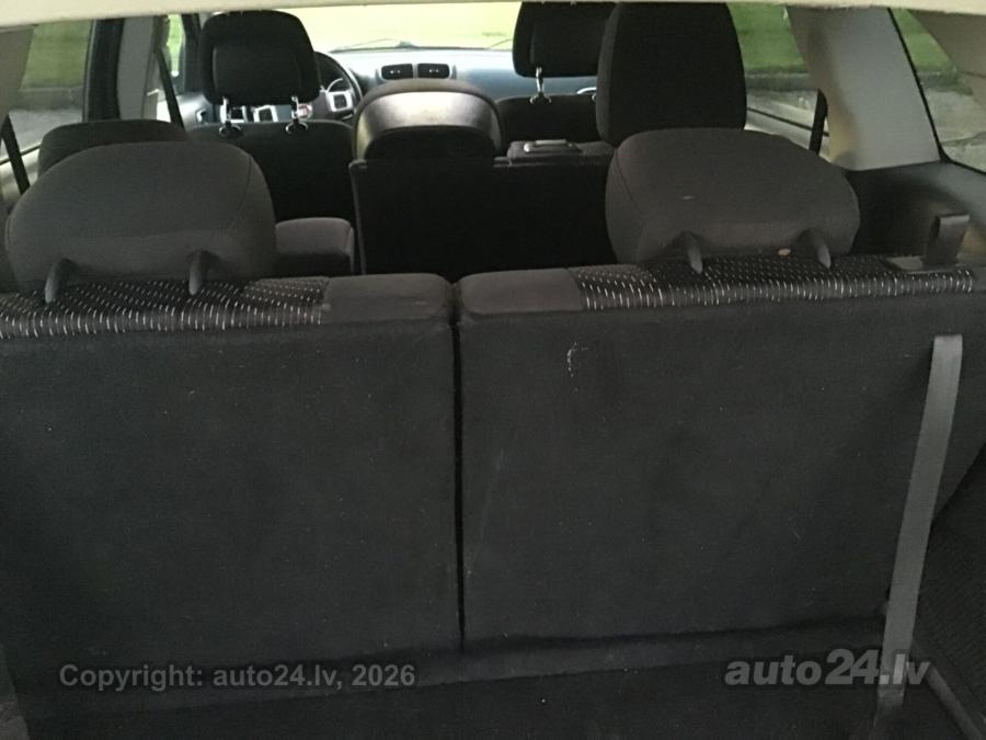 Pelēks Fiat Freemont 2014 Tartu, ar dzinēja tilpumu 2.00 L un nobraukumu 0 tūkst. km par 4600 €, foto 17 vietnē AUTOMOTO.COM.LV