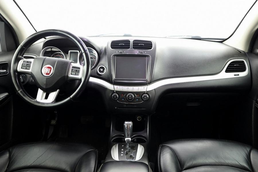 Pelēks Fiat Freemont 2014 Tallina, ar dzinēja tilpumu 2.00 L un nobraukumu 246 tūkst. km par 1599 €, foto 14 vietnē AUTOMOTO.COM.LV