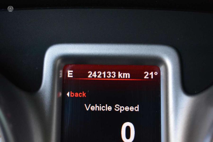 Sarkans Fiat Freemont 2012 Klaipėda, ar dzinēja tilpumu 1.96 L un nobraukumu 240 tūkst. km par 5150 €, foto 27 vietnē AUTOMOTO.COM.LV