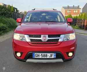 Sarkans Fiat Freemont 2016 Viļņa, ar dzinēja tilpumu 1.96 L un nobraukumu 211 tūkst. km par 7800 €, foto 4 vietnē AUTOMOTO.COM.LV