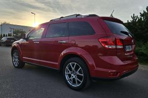 Sarkans Fiat Freemont 2016 Viļņa, ar dzinēja tilpumu 1.96 L un nobraukumu 211 tūkst. km par 7800 €, foto 10 vietnē AUTOMOTO.COM.LV