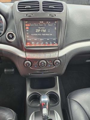 Sarkans Fiat Freemont 2016 Viļņa, ar dzinēja tilpumu 1.96 L un nobraukumu 211 tūkst. km par 7800 €, foto 16 vietnē AUTOMOTO.COM.LV