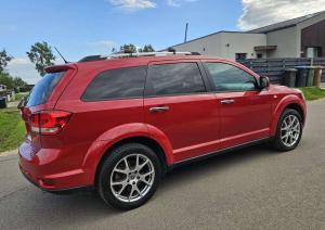 Sarkans Fiat Freemont 2016 Viļņa, ar dzinēja tilpumu 1.96 L un nobraukumu 211 tūkst. km par 7800 €, foto 22 vietnē AUTOMOTO.COM.LV