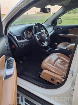 Balts Fiat Freemont 2013 Rīga, ar dzinēja tilpumu 2.00 L un nobraukumu 167 tūkst. km par 4390 €, foto 7 vietnē AUTOMOTO.COM.LV