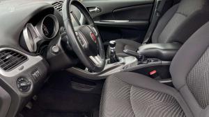 Balts Fiat Freemont 2013 Marijampole, ar dzinēja tilpumu 1.96 L un nobraukumu 19 tūkst. km par 5490 €, foto 24 vietnē AUTOMOTO.COM.LV