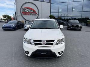White Fiat Freemont 2013 in Telschi, with an engine capacity of 1.96 L and mileage of 265 thousand km for 4499 €, photo 11 on AUTOMOTO.COM.LV